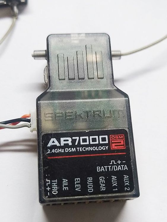 Spektrum AR7000 Empfänger/Récepteur Spektrum AR7000 (Gebraucht) in ...
