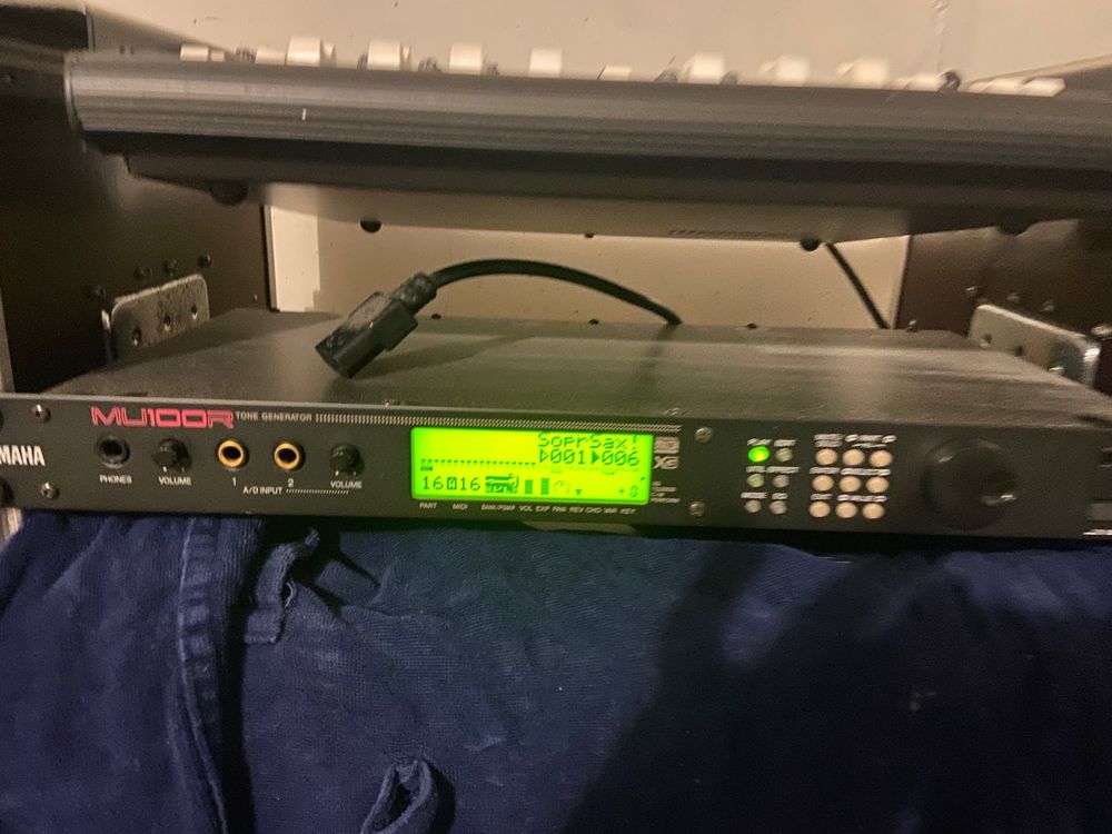 Yamaha MU100R Modul | Kaufen auf Ricardo