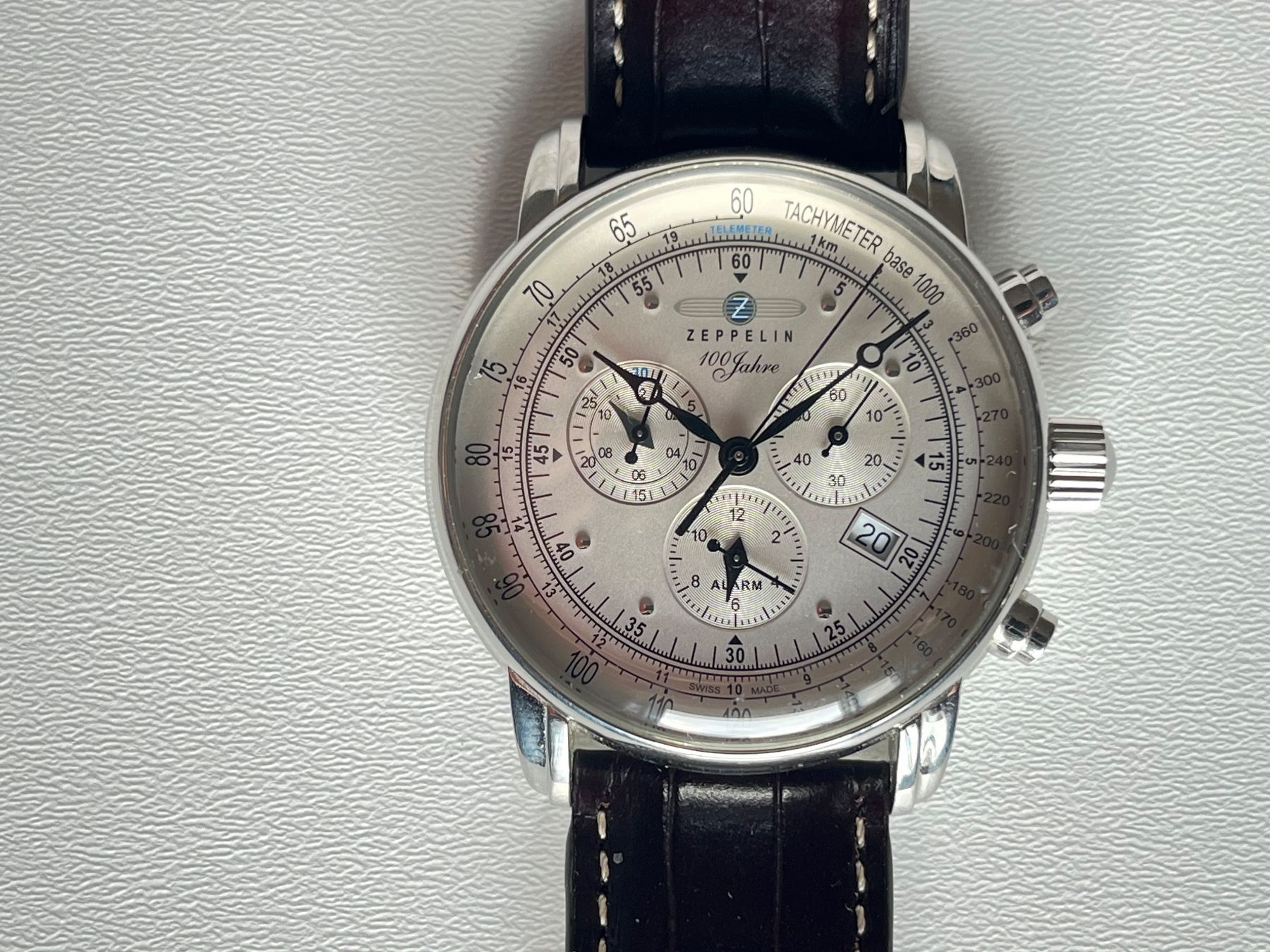 Zeppelin 100 Jahre 7680-1 Swiss Made 42 mm | Quarz (Gebraucht) in ...