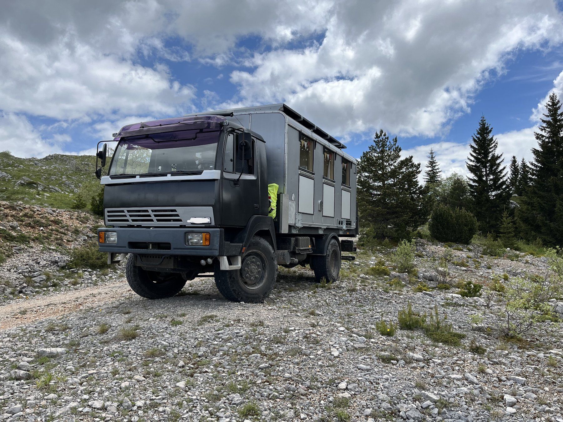 Steyr 12S23 Camper Expeditionsmobil Tiny House Shelter (Gebraucht) in Winterthur für CHF 54500 ...