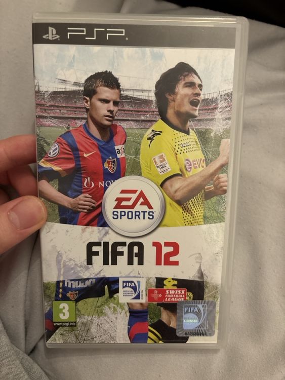 FIFA 12 PSP Spiel - Fussball Klassiker für unterwegs! (Gebraucht) in ...