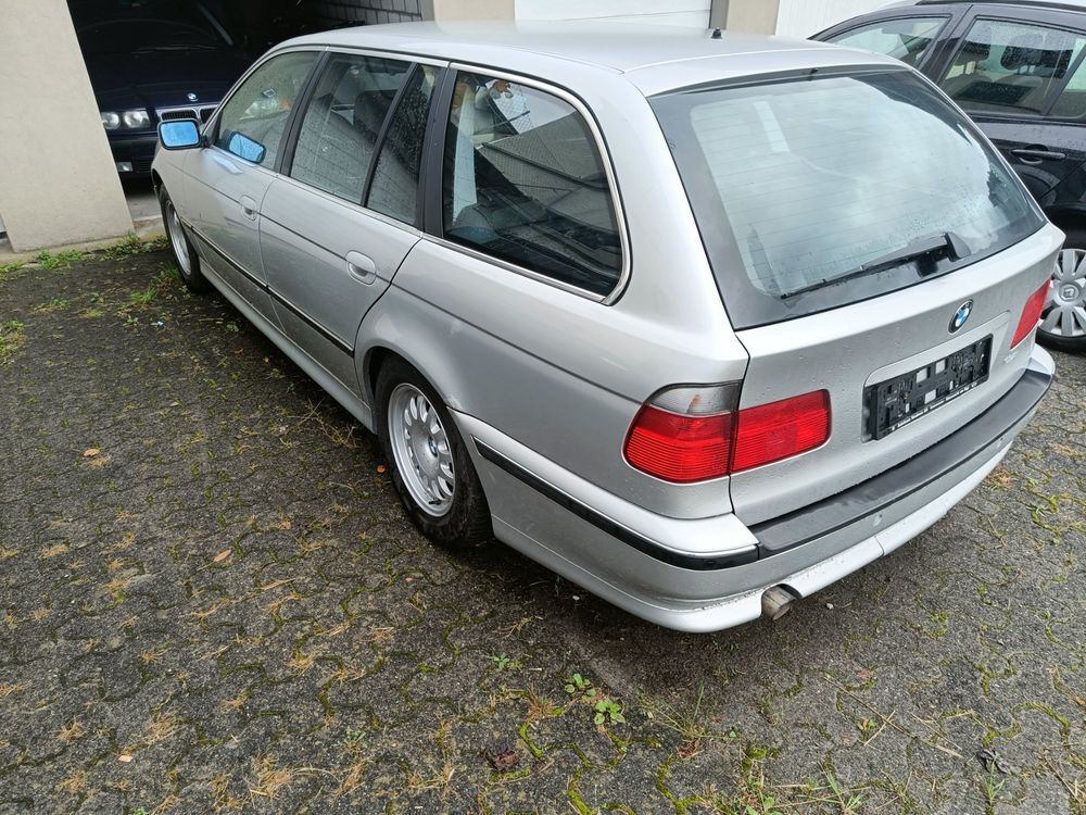 Verwunderlich Bmw E39 Kombi Bildnull