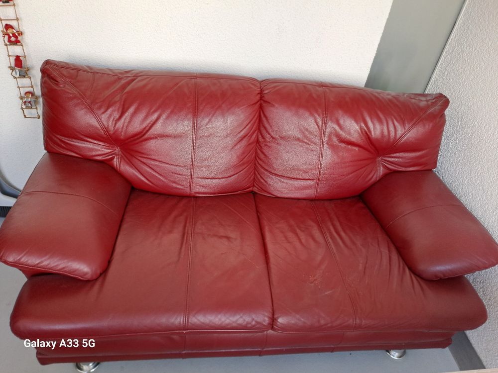 Sofa, bordeau-rot, Echt-Leder (Gebraucht) in Romanshorn für CHF 1 – nur Abholung auf Ricardo kaufen