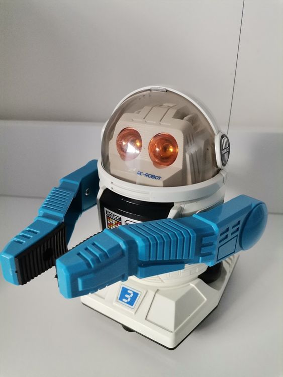 Robot Nikko Radio Controlled 1985 vintage (Gebraucht) in Onex für CHF ...