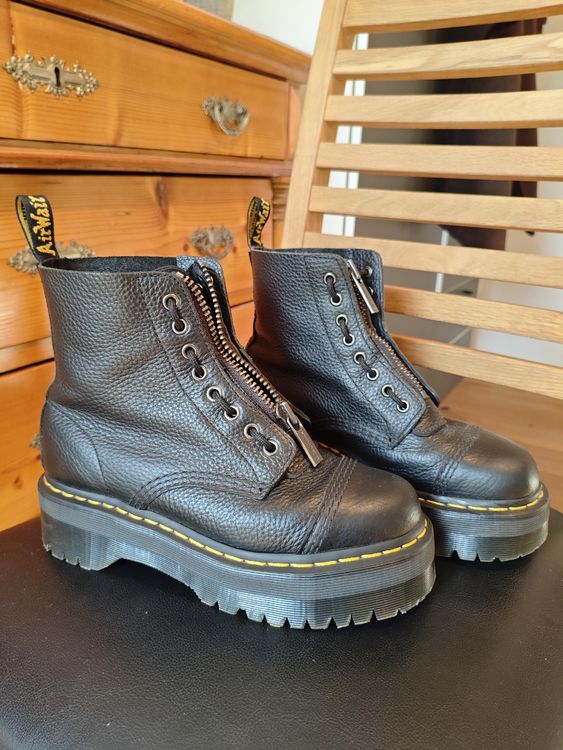 Doc Martens Sinclair (Gebraucht) in Marbach SG für CHF 135 – mit Lieferung auf Ricardo kaufen