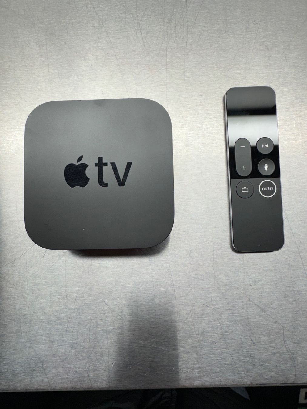 Apple TV 4K (2. Generation) - Top Zustand, wenig benutzt! (Gebraucht ...