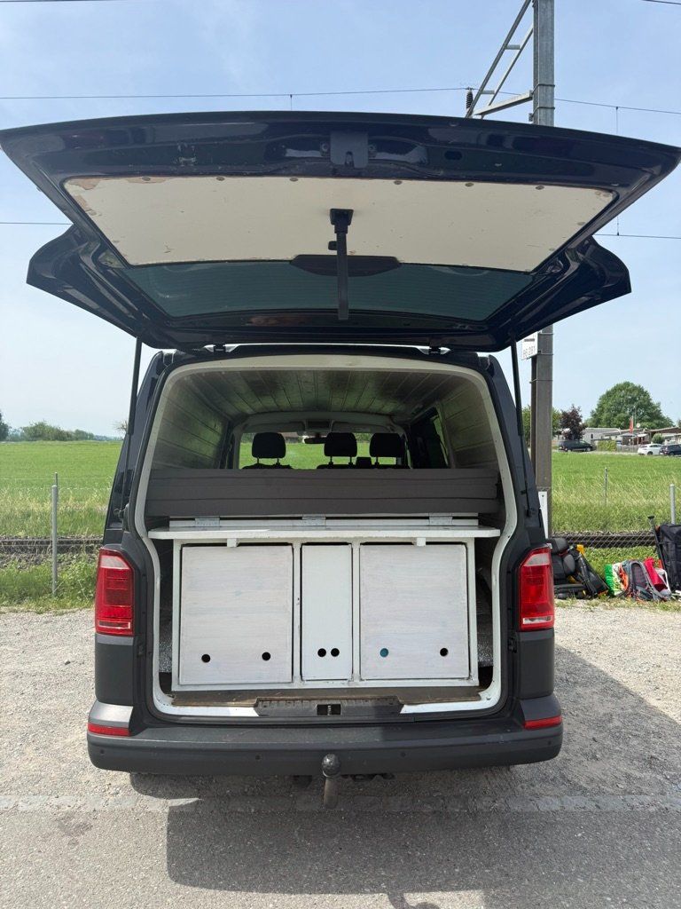 VW T6 Camper / Transporter Schwarz | Gepflegt | Reisefertig (Gebraucht ...