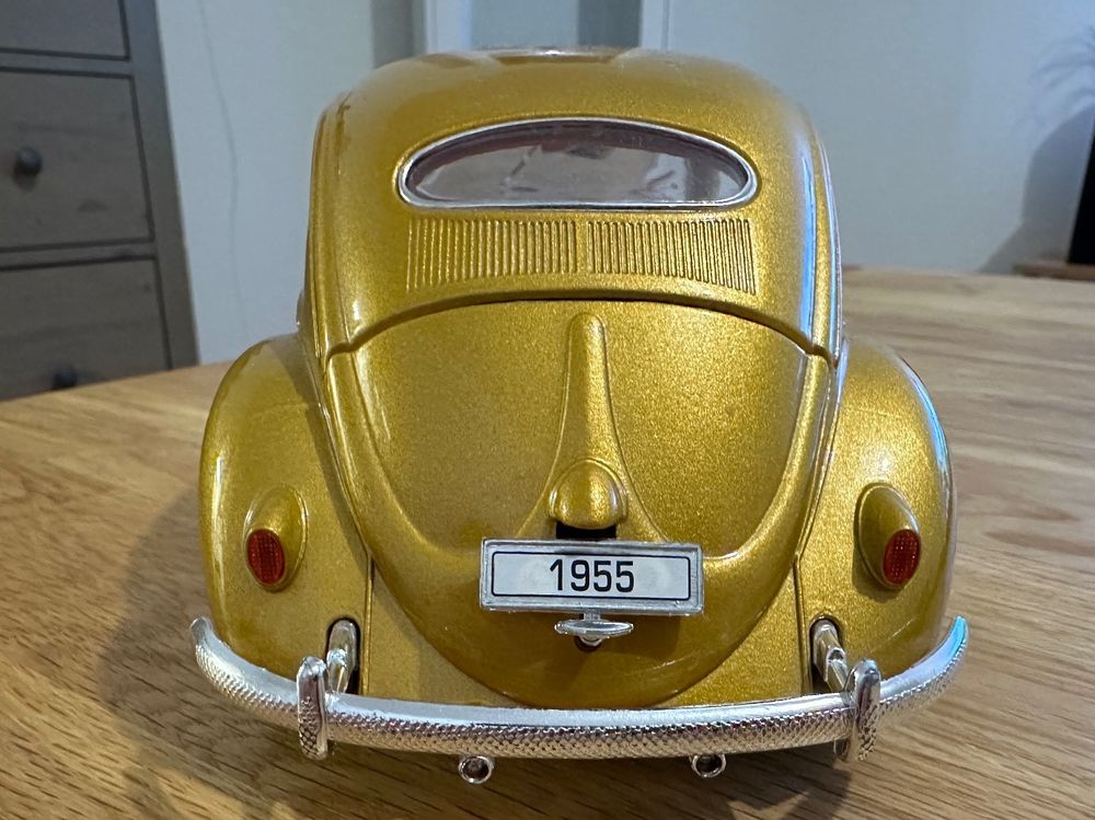 VW Käfer Gold Burago 1/8 Metall | 1‘000‘000 Spezial Edition (Gebraucht ...