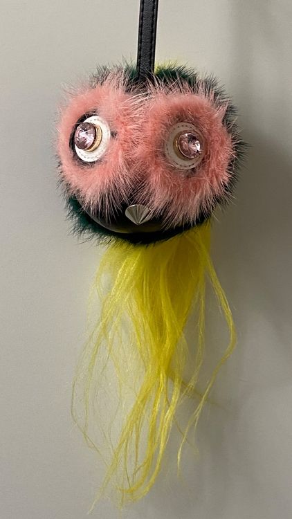 MFENDI Fell Monster Taschenanhänger/Schlüsselanhänger | Kaufen auf Ricardo