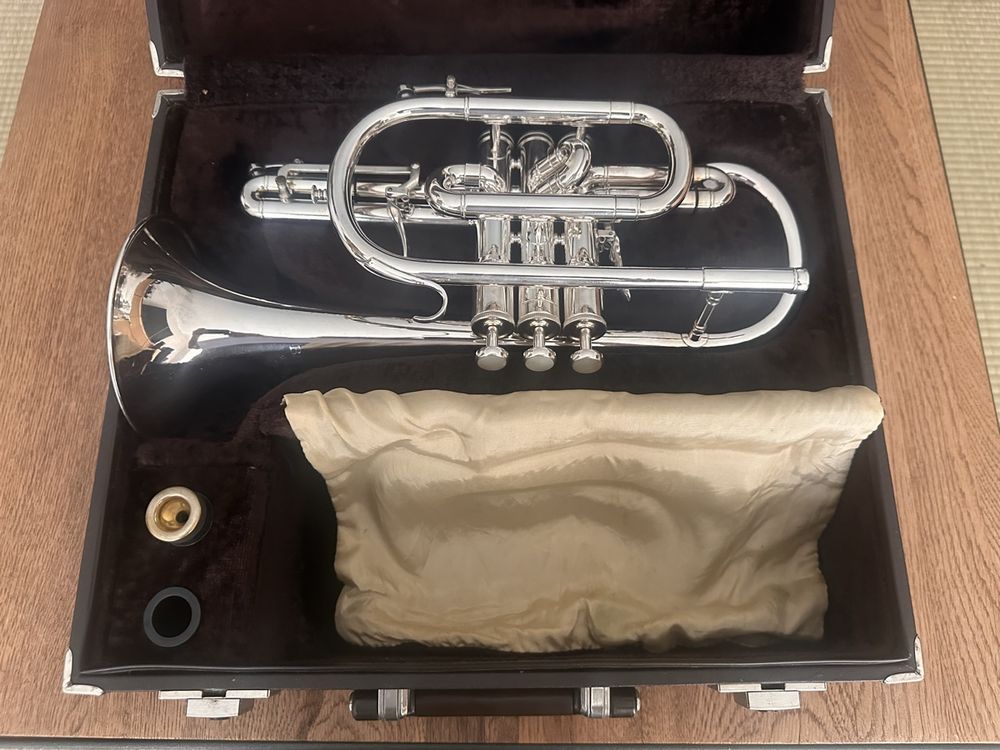 Cornet Besson Sovereign 921 (Gebraucht) in Bassersdorf für CHF 1200 – mit Lieferung auf Ricardo ...