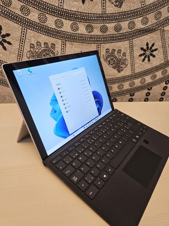 Surface Pro 4 Windows 11 & Office2021, i5 / 256 / 8GB, inkl (Gebraucht) in SCHAFFHAUSEN für CHF ...