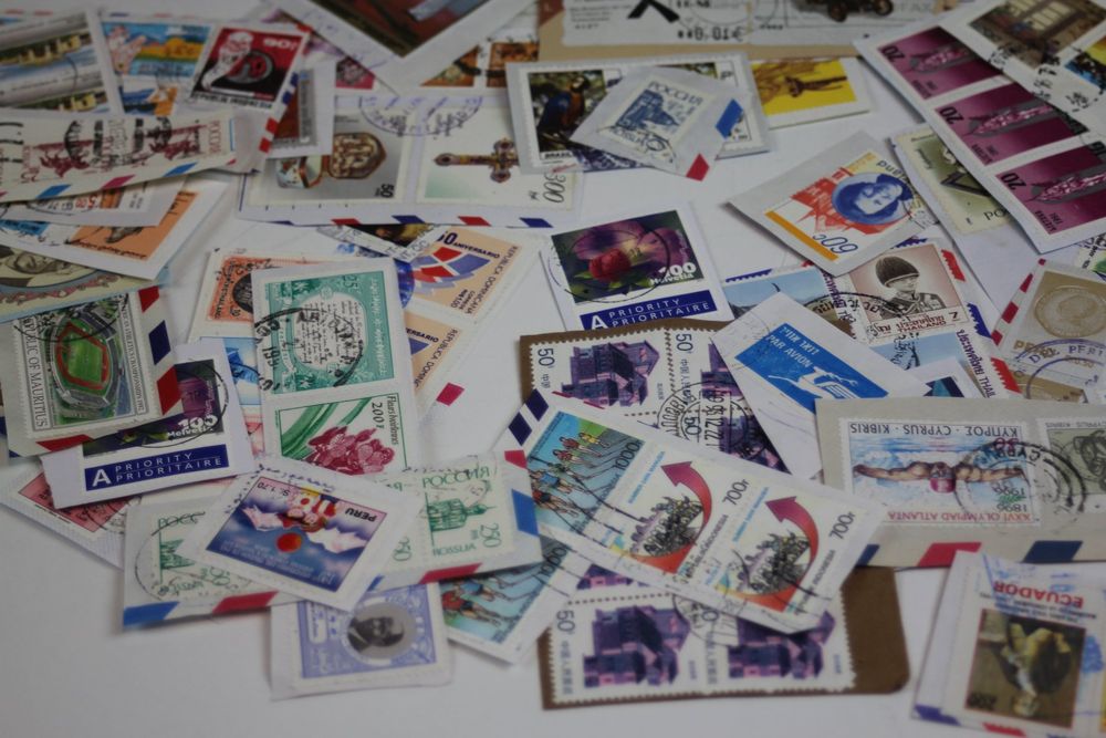 🌍 Lot Welt-Briefmarken – Ab 1.- (Gebraucht) in Basel für CHF 1 – mit ...