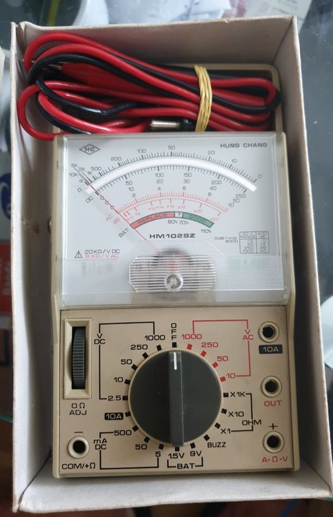 Analog Multimeter Hung Chang HM102BZ in guten Zustand. | Kaufen auf Ricardo