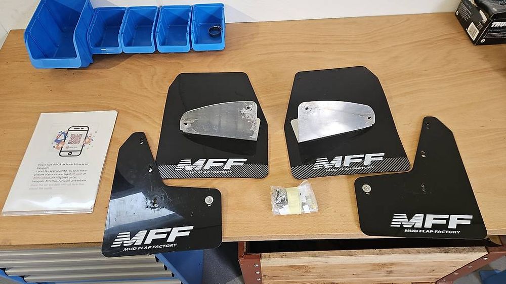 Bavette MFF pour yaris GR facelift gen 2 (Gebraucht) in Panex für CHF ...