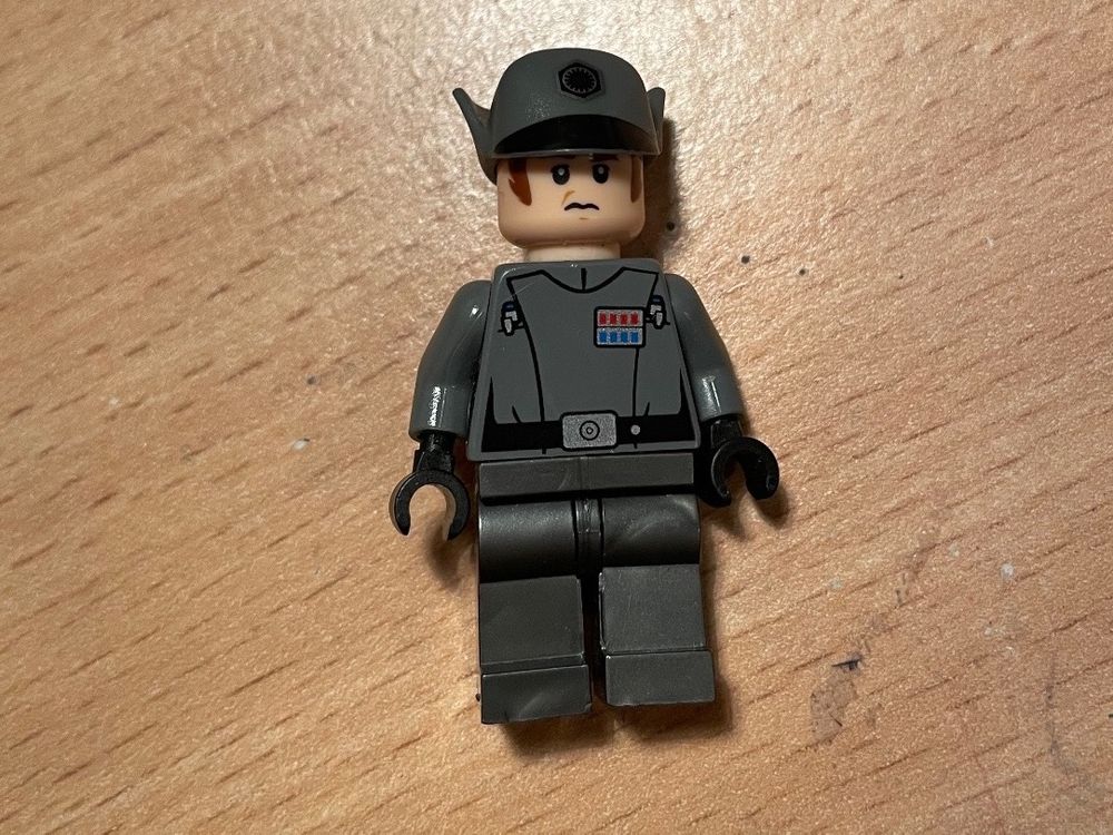 Lego Moff Jerjerrod | Kaufen auf Ricardo
