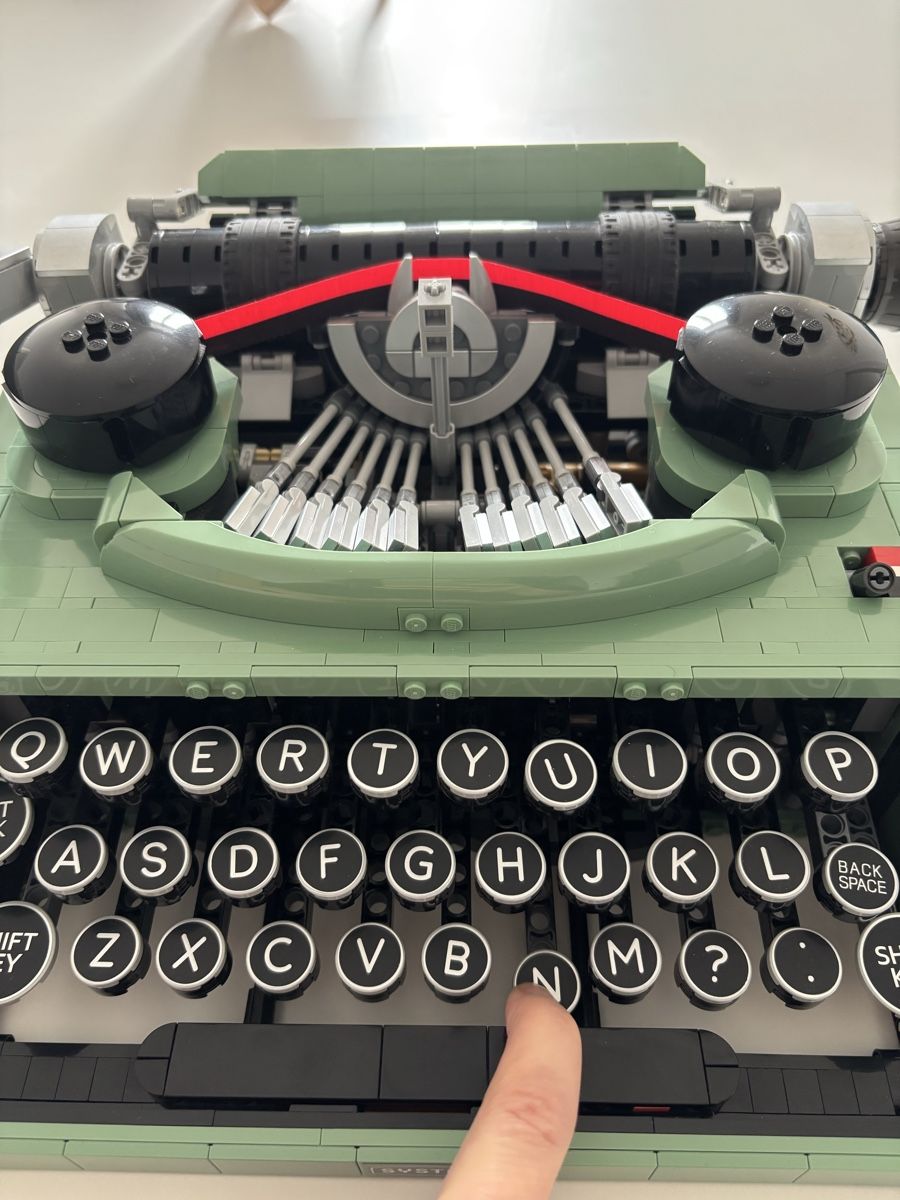 LEGO Ideas Machine à écrire 21327 - Comme neuf! (D'occasion) à La Chaux ...