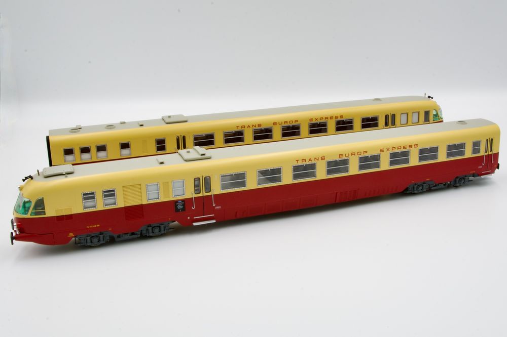 Roco 63117 H0 FS TEE Dieseltriebwagen ALn 442/448 (Gebraucht) in Augst ...