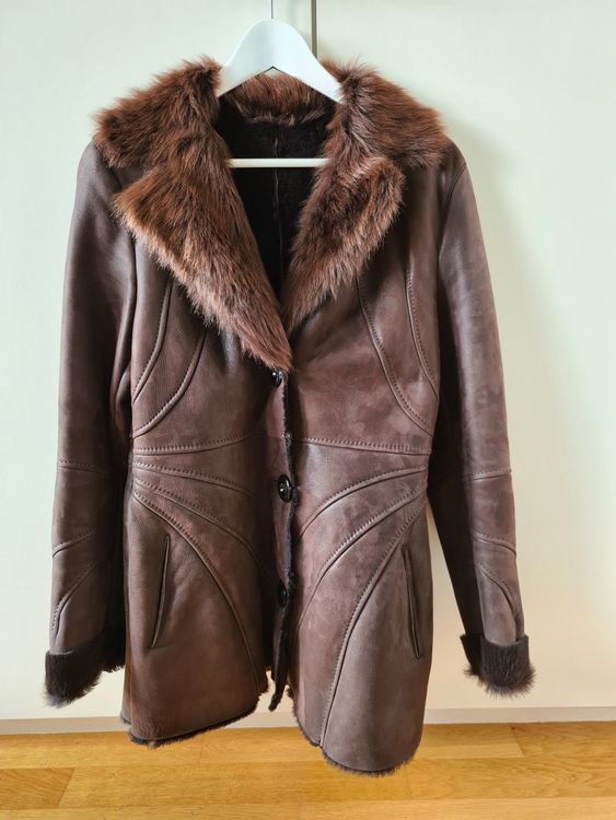 Lammfelljacke dunkelbraun Gr 38 (Gebraucht) in Meggen für CHF 115 – mit Lieferung auf Ricardo kaufen