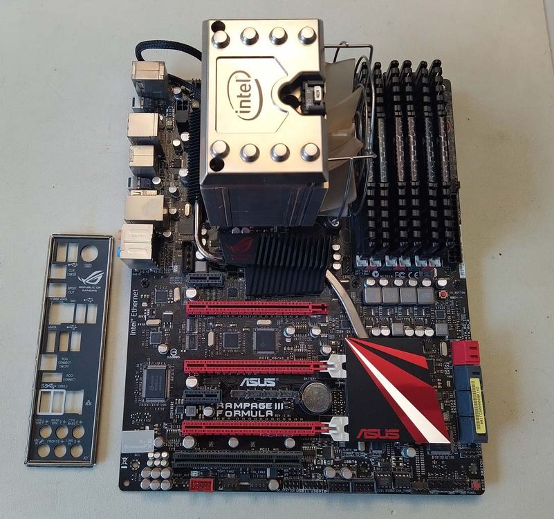 Mainboard ASUS ROG Rampage III Formula (Gebraucht) in Neuendorf für CHF ...
