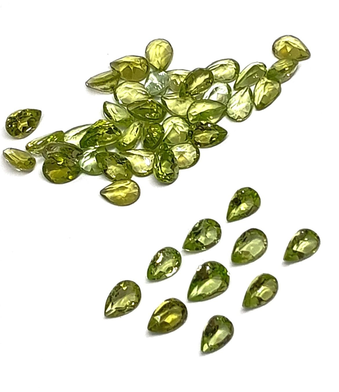 Promo Lot 20.54 ct Péridots poire 8x5/6mm Valeur 2'400.- Fr (Neu ...