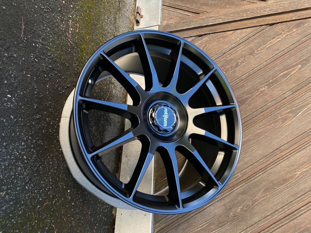 Rotiform DTM // 8.5x19 // ET45 // 5x112 // Schwarz (Neu und ...