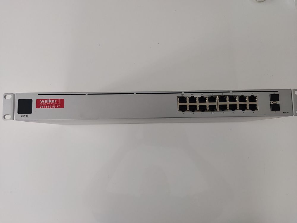 Ubiquti Network 16 POE port (Gebraucht) in Stetten AG für CHF 56 – mit ...