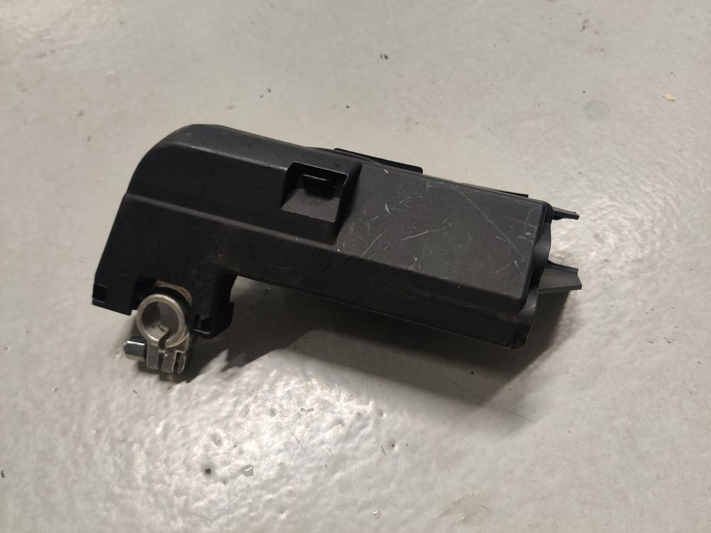 Original VW Batteriepol Zweitbatterie 7LA 915 459 A (Gebraucht) in ...