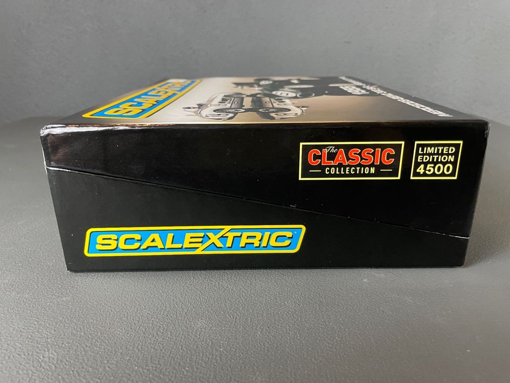 Scalextric C3058A 1955 Mercedes-Benz 300 SLR / Jaguar D-Type (Neu ...