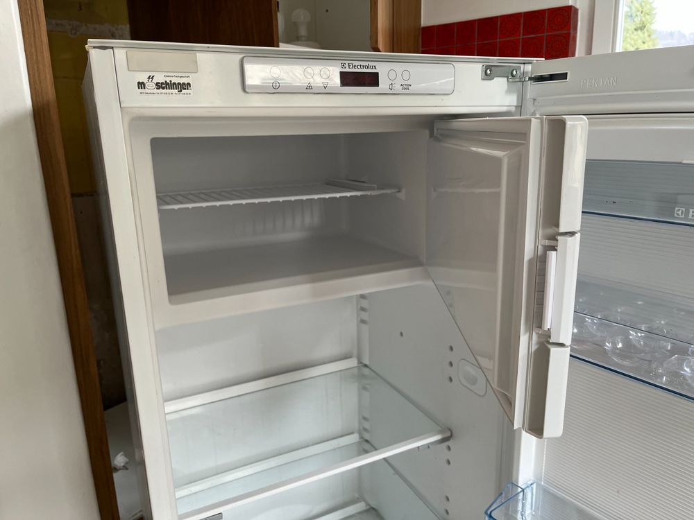 Kühlschrank Electrolux EK 244 11 Rechts (2012) (Gebraucht) in Zürich ...