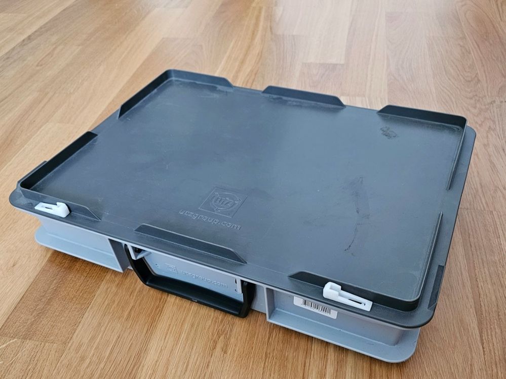 RAKO Box mit Dekel und Handgriff 400x300x67 (Gebraucht) in Bäretswil ...