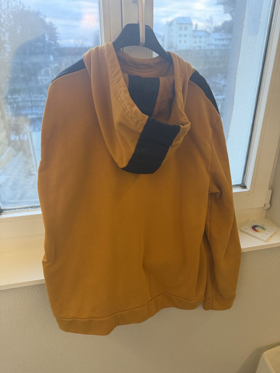 Pull Antony Morato Jaune, – Parfait pour l'hiver (D'occasion) à ...