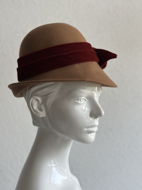 Lord & Taylor Wool Hat, Red Ribbon, 56/57 (Gebraucht) in Vevey für CHF ...