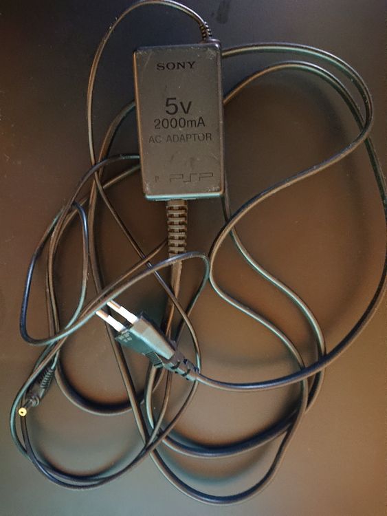 Sony Playstation Portable PSP - Original Ladekabel von Sony (Gebraucht) in Liestal für CHF 9 ...