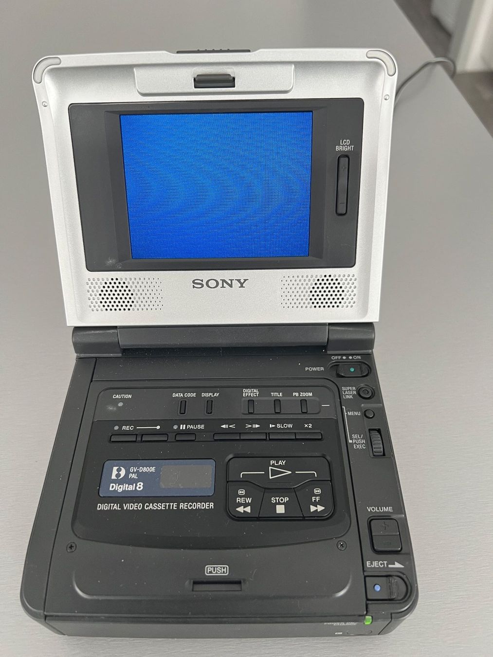 Sony lecteur cassette video Hi8-Digital 8 GV-D800E PAL (Gebraucht) in ...