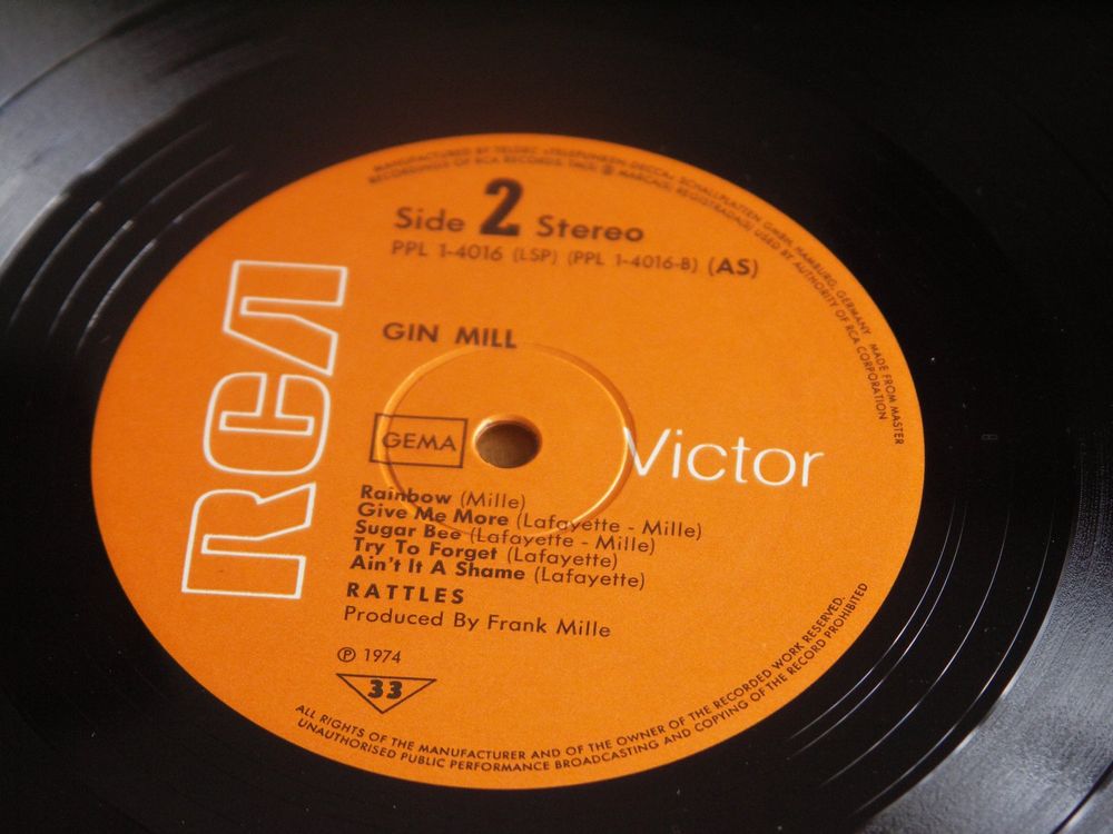 Rattles – Gin Mill Deutsch - englischer Prog Rock (Gebraucht) in ...