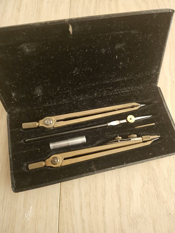Compas Kern Aarau Suisse vintage boîte d'origine | Kaufen auf Ricardo