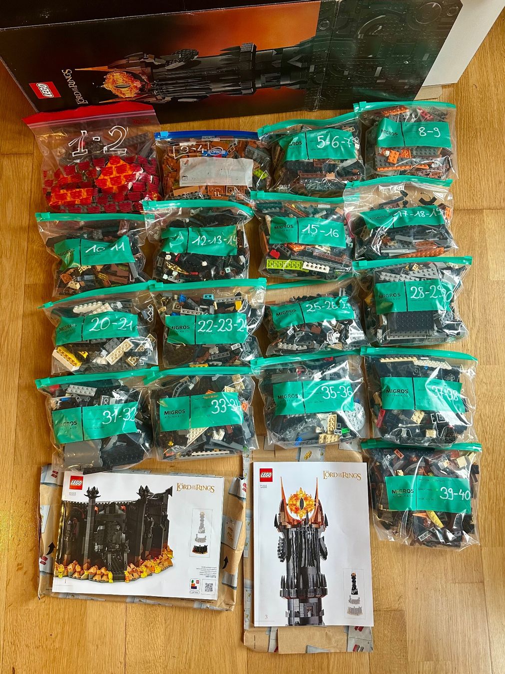 Lego Lord of the Rings 10333 Barad-dûr 100% complet ab CHF 1 (Gebraucht ...