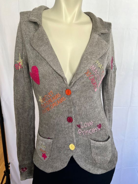 Princess goes Hollywood Beige Strickjacke in 36 (Gebraucht) in Basel für CHF 51 – mit Lieferung ...