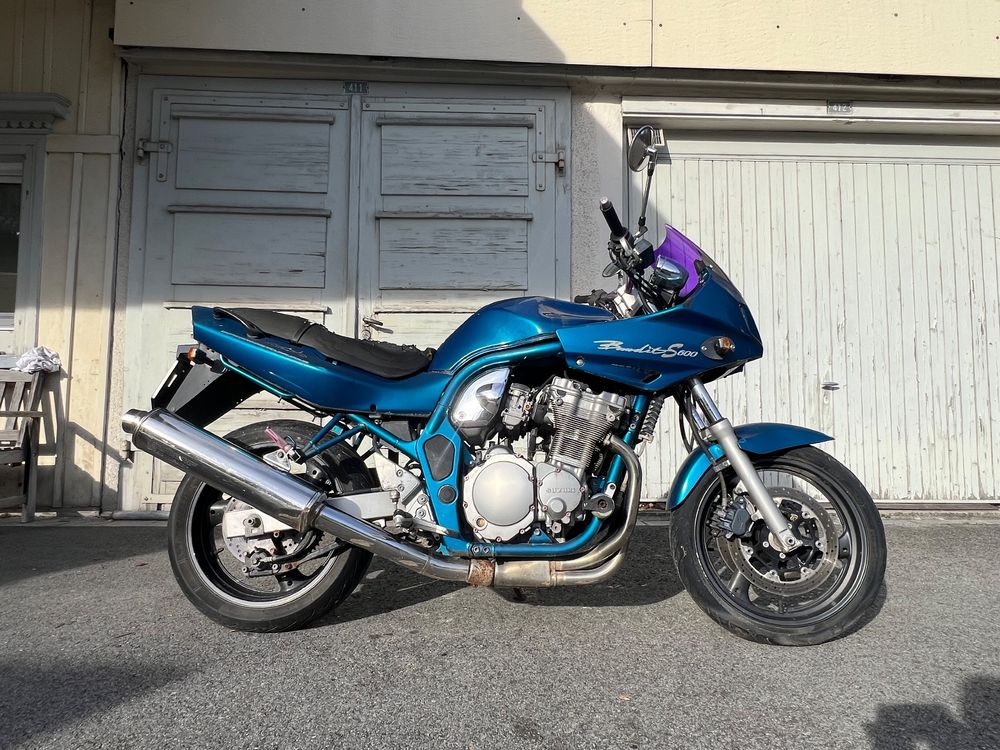 Suzuki GSF Bandit S 600 Touring Motorrad Strassen töff (Gebraucht) in ...