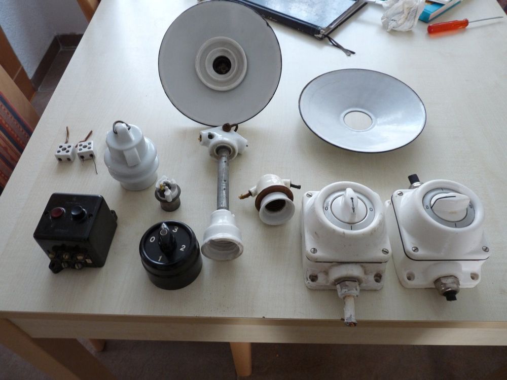 Altes Elektromaterial | Kaufen auf Ricardo