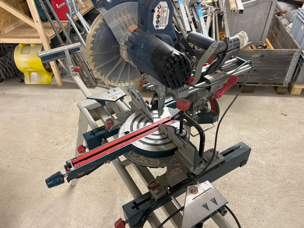 Bosch Kappsäge mit Gestell ab 1 Fr! (Gebraucht) in Brüttisellen für CHF ...