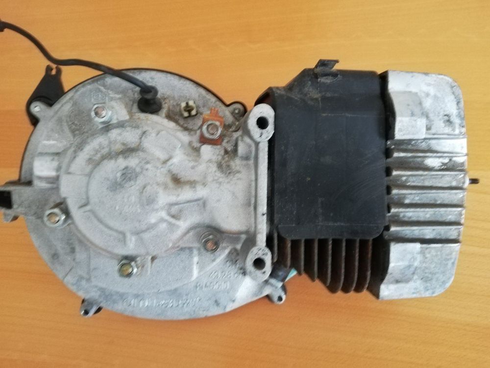 Piaggio SI Motor (Gebraucht) in für CHF 201 – mit Lieferung auf Ricardo ...