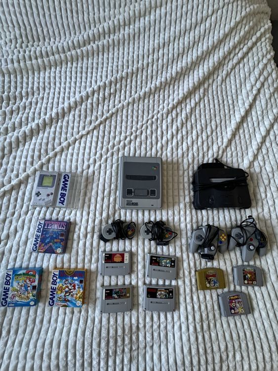 Retro-Gaming Sammlung: Super Nintendo, Nintendo 64, GameBoy (Gebraucht ...