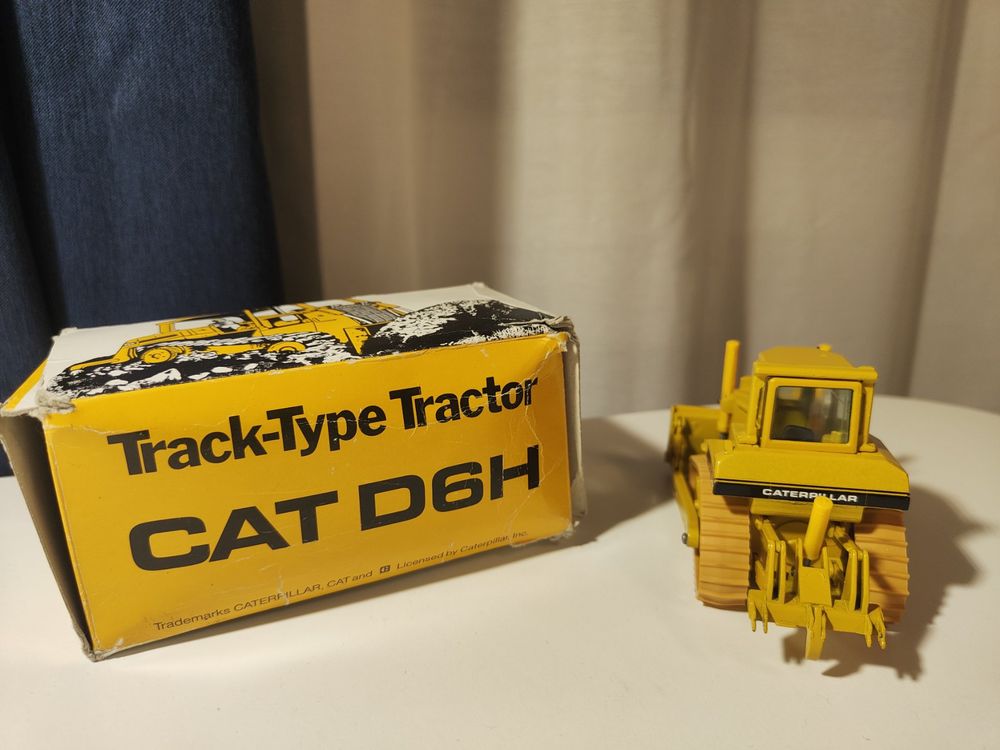 Conrad Cat Bulldozer D6H Ammann 1/50 Rar selten (Gebraucht) in ...