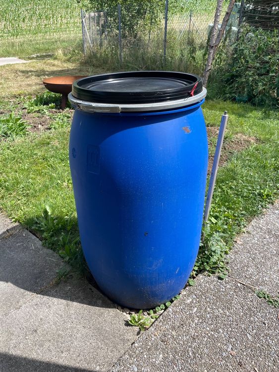 Grosses Fass aus Kunststoff (Gebraucht) in Birmenstorf AG für CHF 16 ...