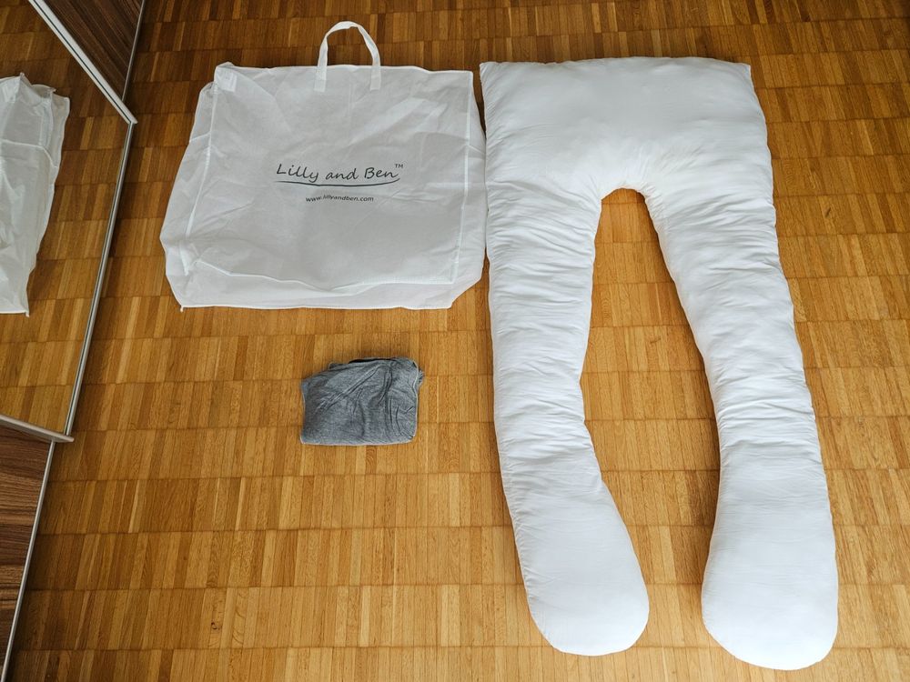 Seitenschläferkissen / Stillkissen von Lilly and Ben | Kaufen auf Ricardo