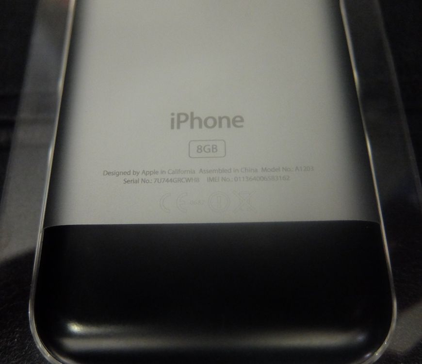 Apple iphone 1. Generation 8 GB Model :A1203 (Gebraucht) in Basel für ...