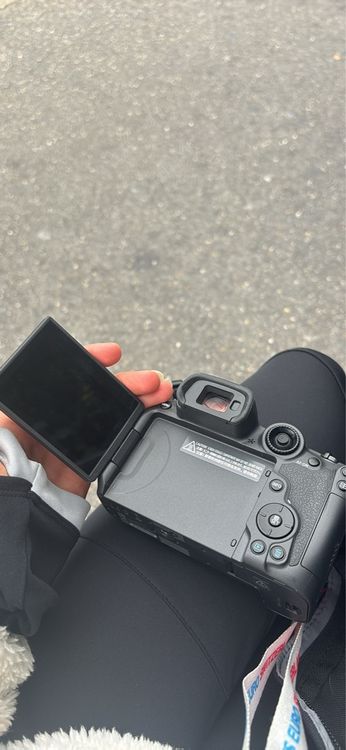 Canon EOS R7 Body – Garantie bis 2027 (Neu (gemäss Beschreibung)) in ...