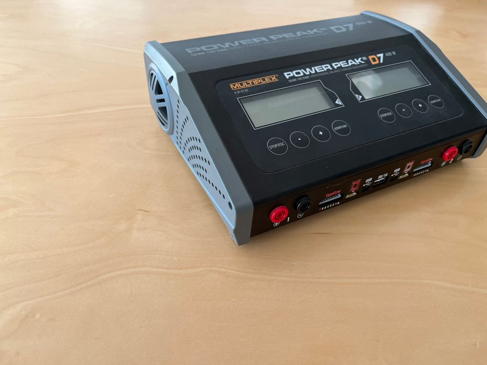 Multiplex Ladegerät Power Peak D7 mit BID (Gebraucht) in Hinwil für CHF 99 – mit Lieferung auf ...