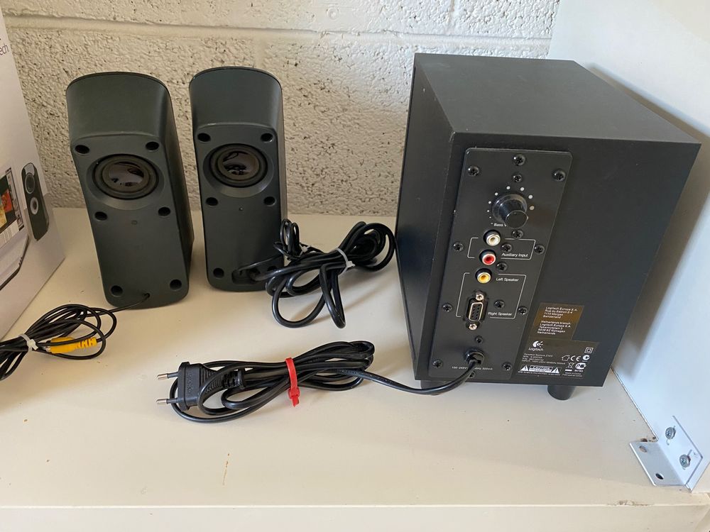 Logitech Stero Speakers und Subwoofer (Gebraucht) in Widnau für CHF 10 ...